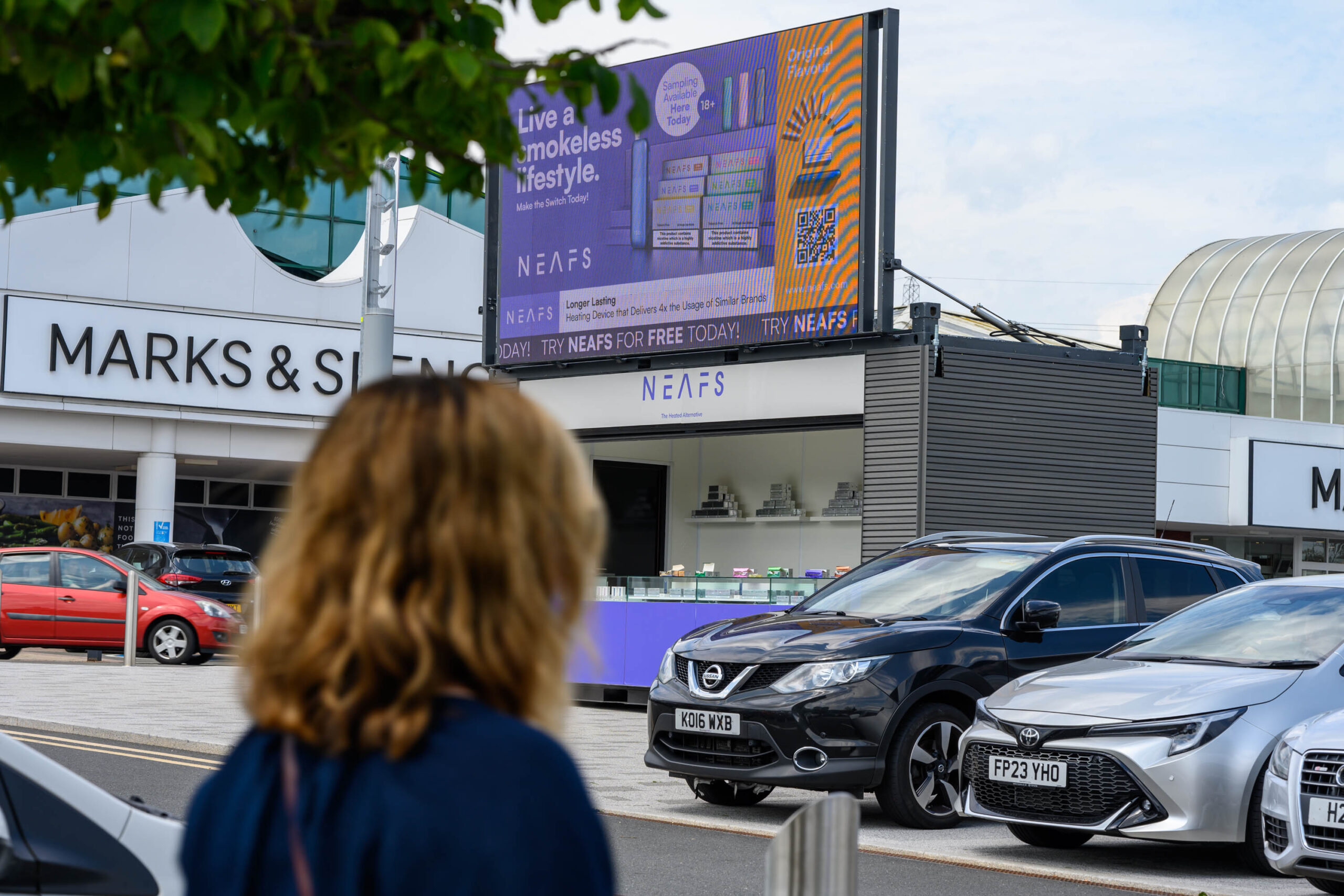 Neafs Blox gallery - Elonex Outdoor Media